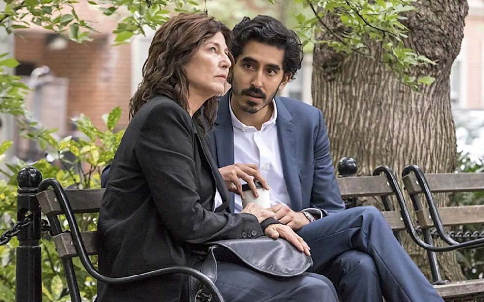 Qual é a melhor série para o seu signo maratonar?