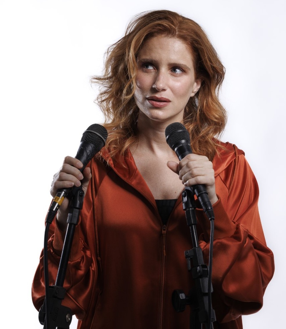 Julia Lund promove reflexão em peça sobre estupro: ‘Crime ...