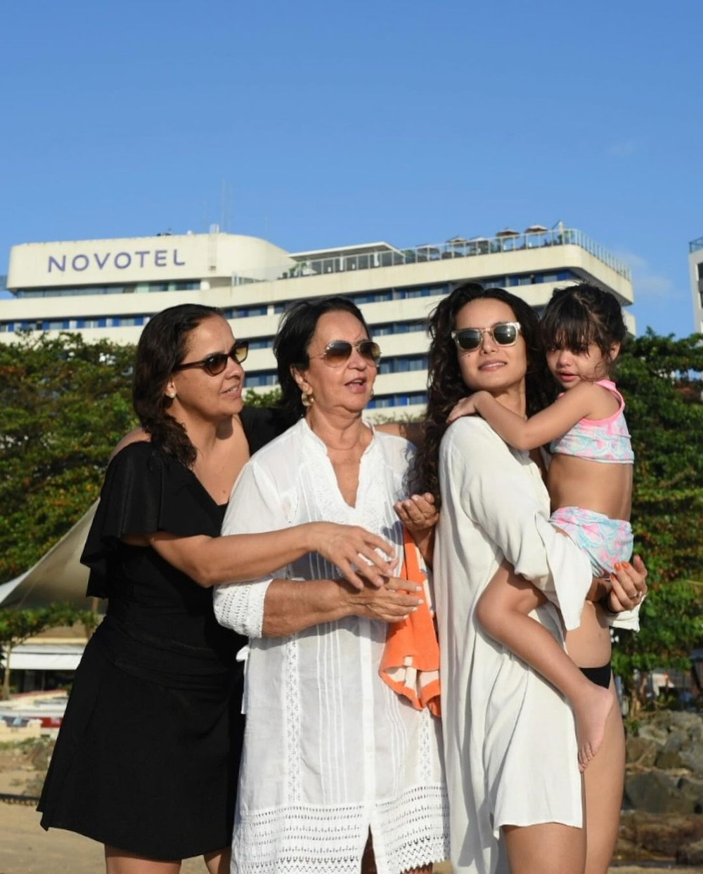 Ana Verena posa com a filha com Fábio Assunção e desabafa: 'Ela me ...