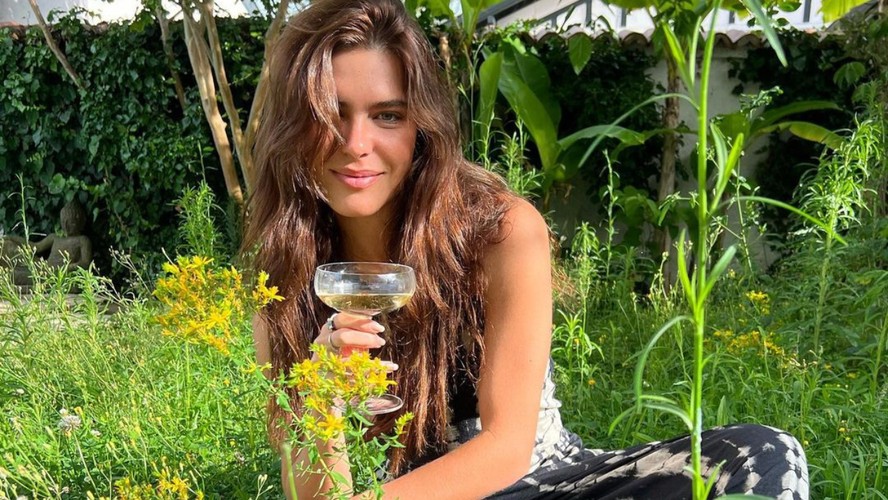 Mariana Goldfarb mostra detalhes de viagem à França: 'A vida é doce'