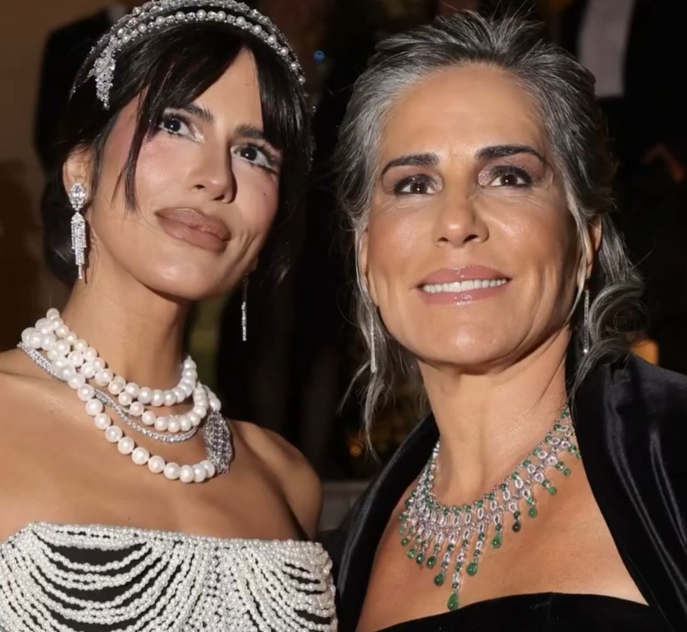 Gloria Pires homenageia Anttónia após festa de aniversário da filha ...