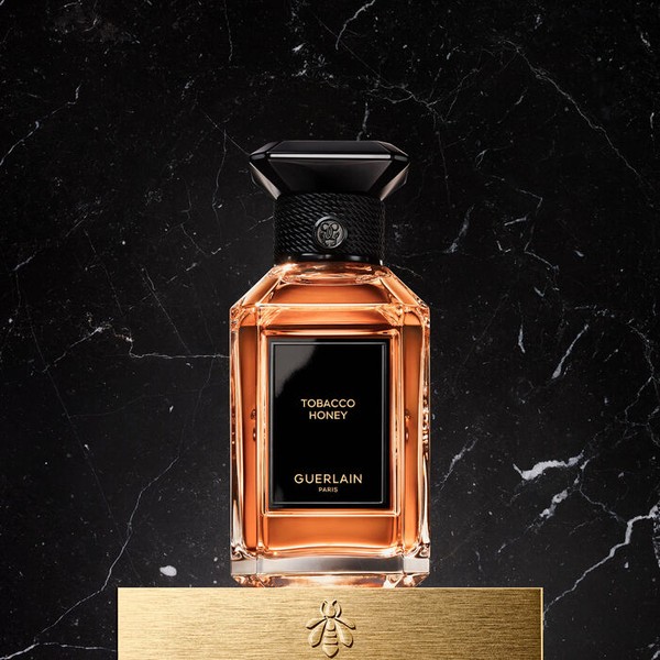 6 perfumes com tabaco para quem ama intensidade em todas ocasiões