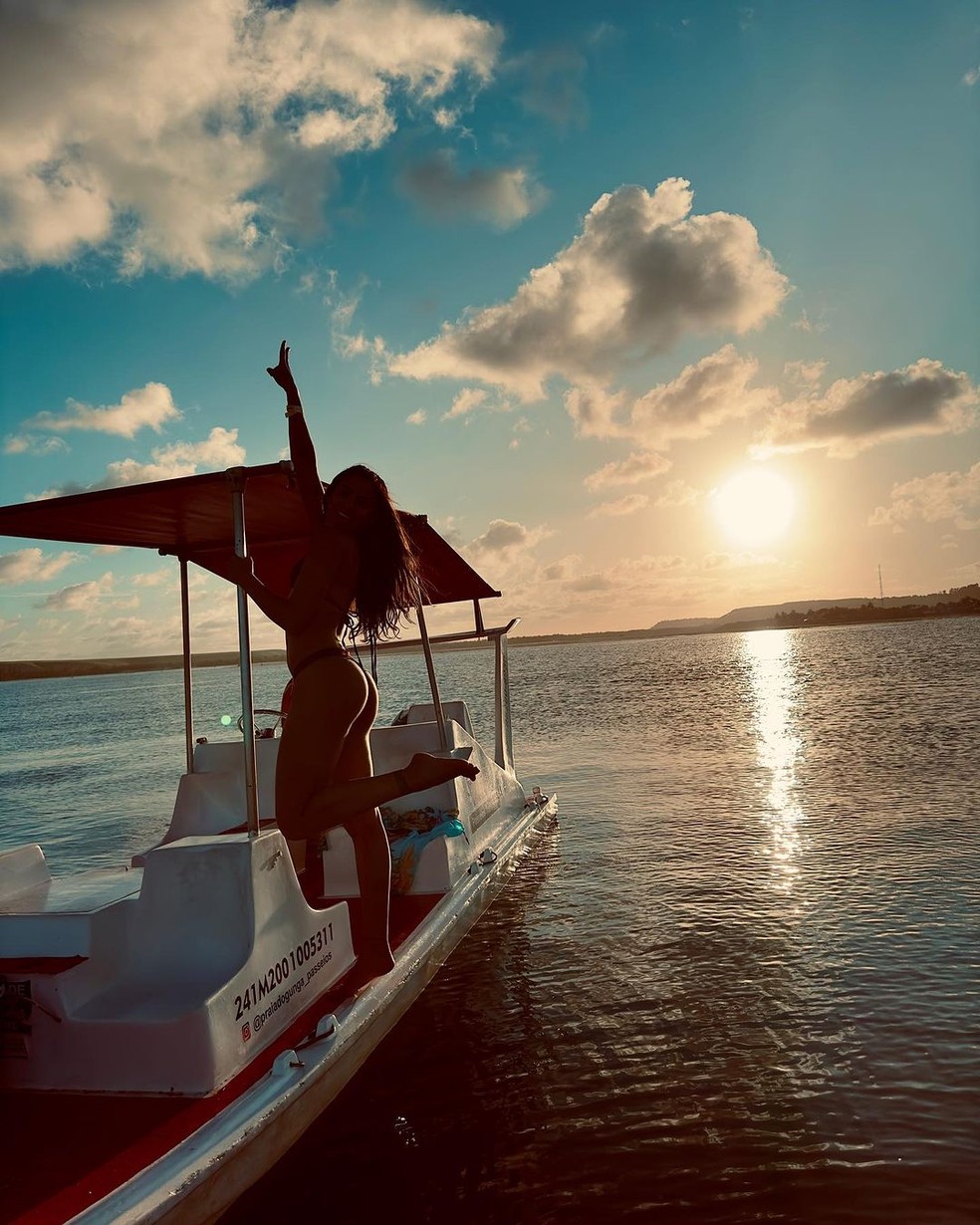 Key Alves resgata cliques em Maceió: 'Apaixonada nesse paraíso'