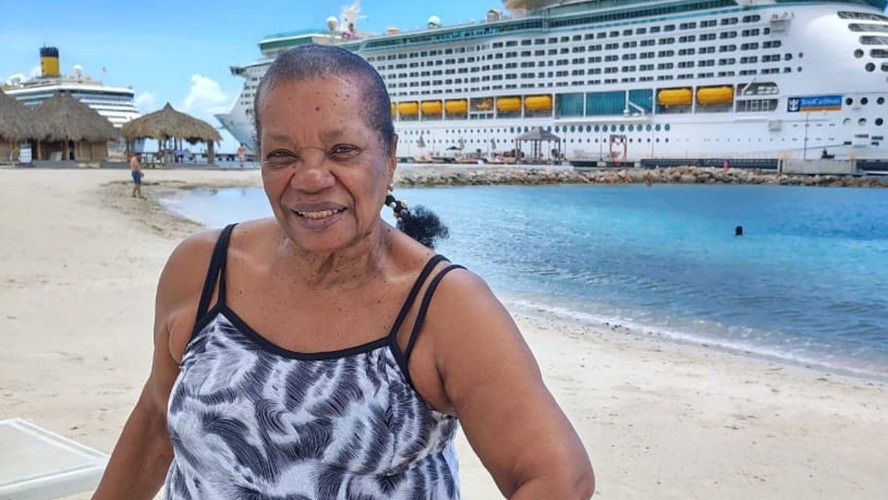 Neusa Borges curte férias em Curaçao: 'Aproveitar o que a vida está me ...