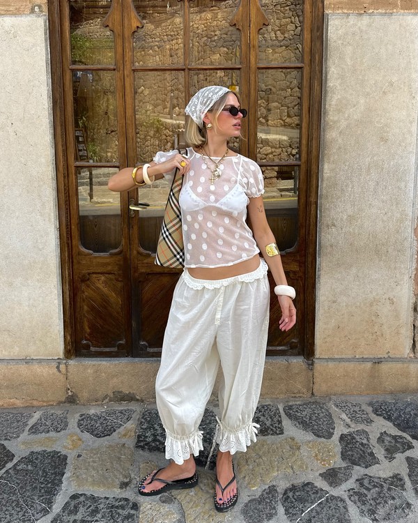 'Bloomers': conheça a calça com renda que está conquistando as ...