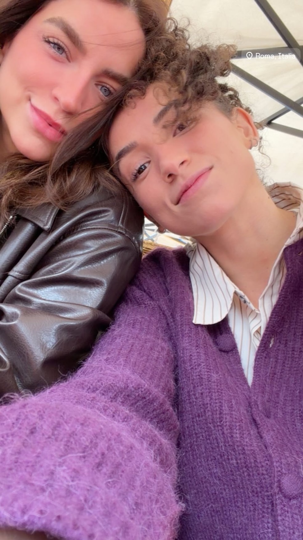 Gabi Guimarães e Boo Unzueta curtem passeio romântico em Roma