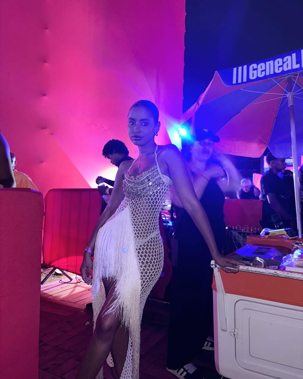 Gabz despontou como ícone de estilo em 2024 e promete entregar tudo em 2025