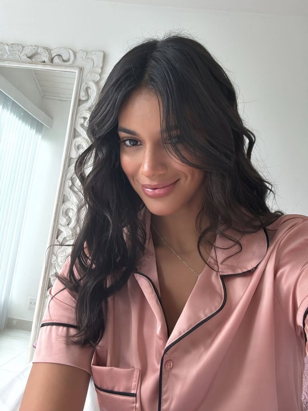 Ex-BBB Alane faz clique romântico com Francisco Gil e assume affair: 'A ...