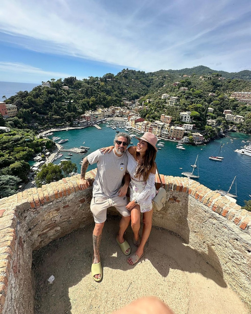 Suzana Gullo abre álbum de fotos de viagem romântica com Marcos Mion ...