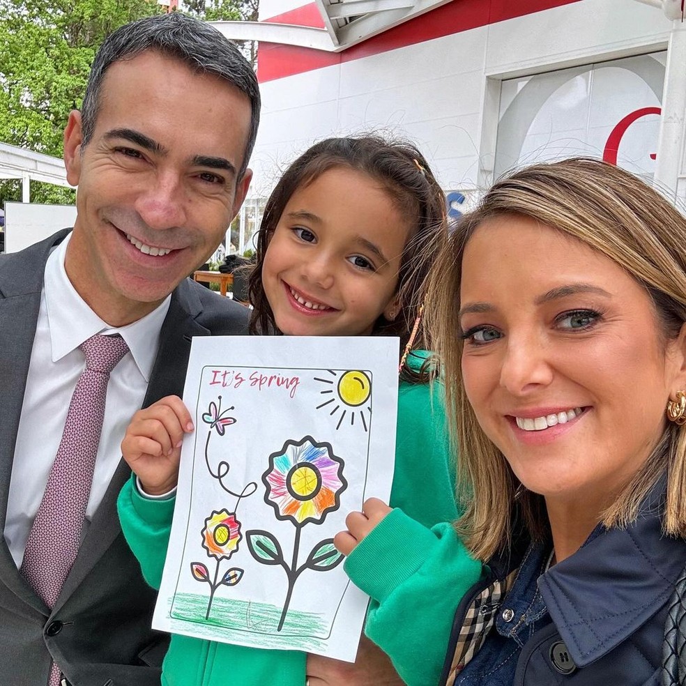 César Tralli mostra desenho da filha, Manu, e se declara: 'Agradecendo ...
