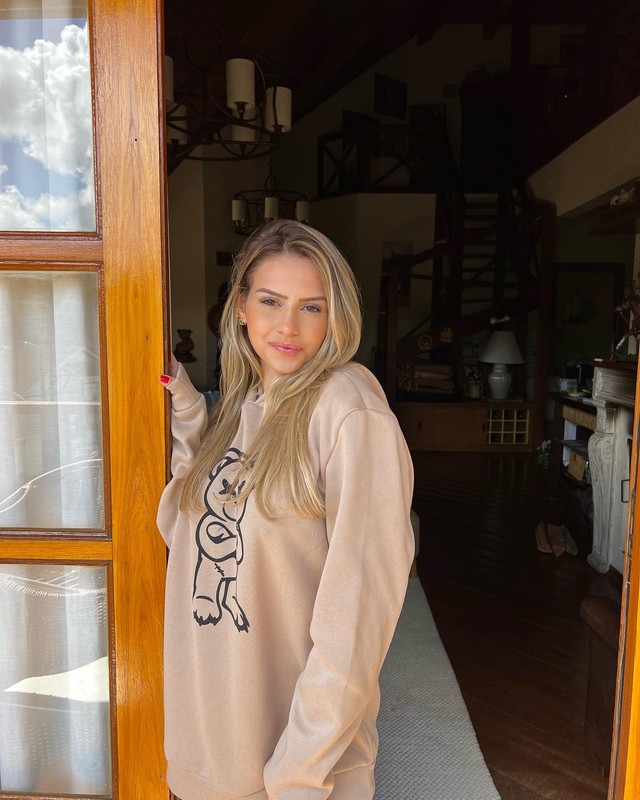 Dentista acusa influenciador de agressão durante festa em sítio: 'Me deu uma voadora e eu caí'