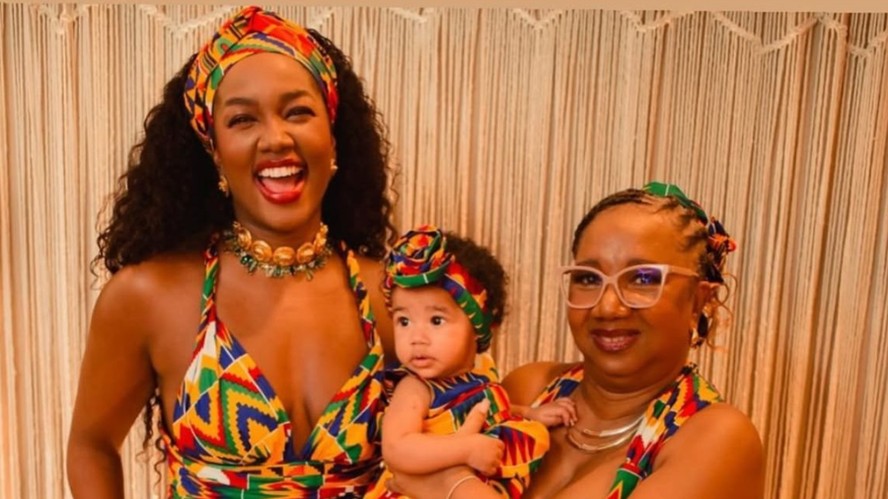 IZA combina look com a mãe, Isabel, e a filha, Nala, no Dia das Mães