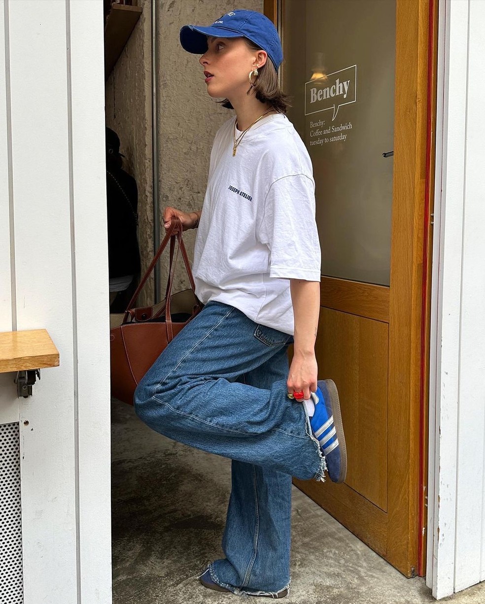 Camiseta branca e jeans: por que investir nessa dupla é a melhor escolha