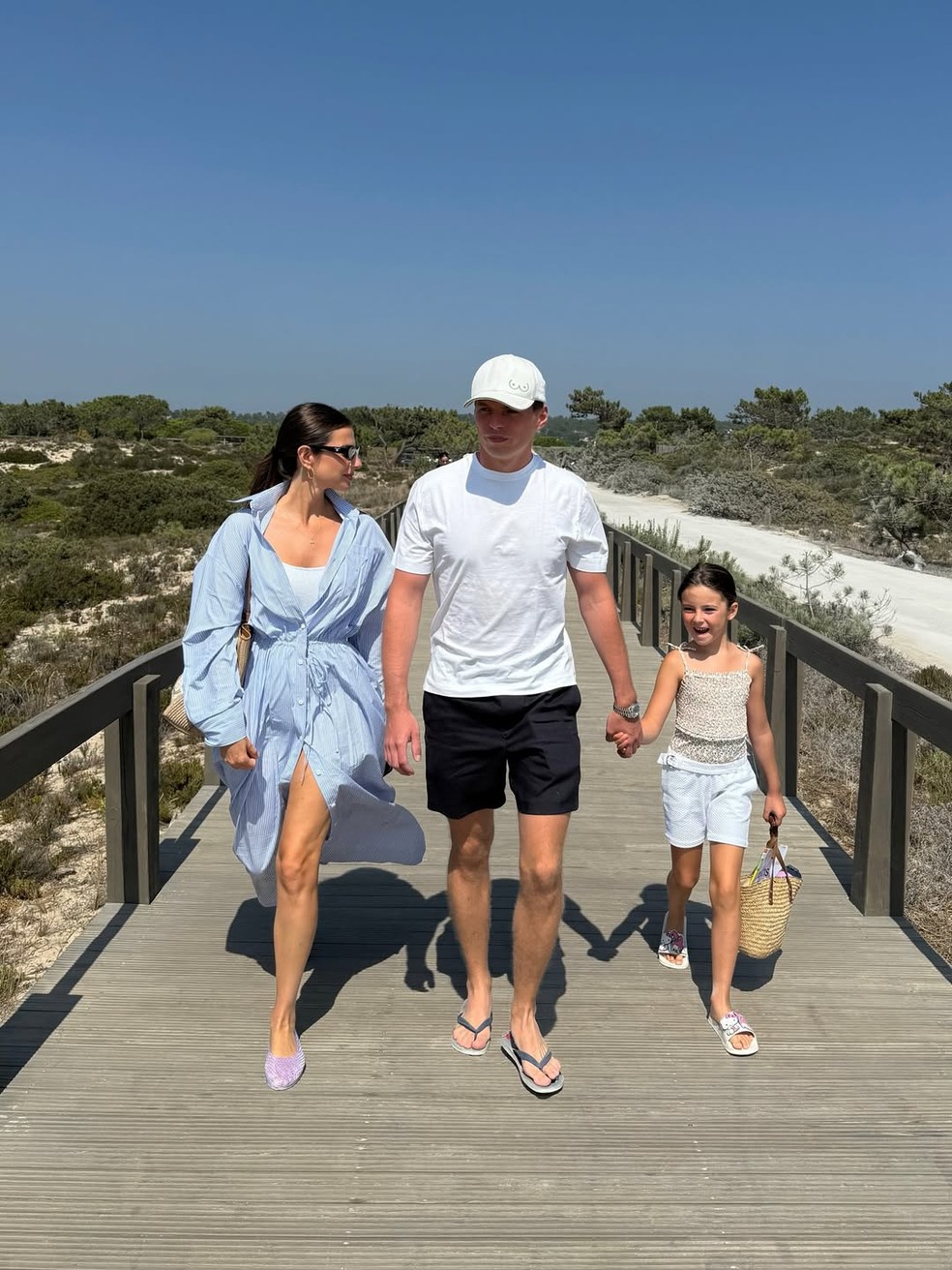 Filha de Nelson Piquet, Kelly Piquet, reúne fotos de férias com Max ...