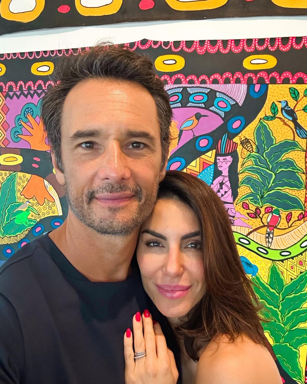 Mel Fronckowiak abre álbum de fotos de passeio em São Paulo