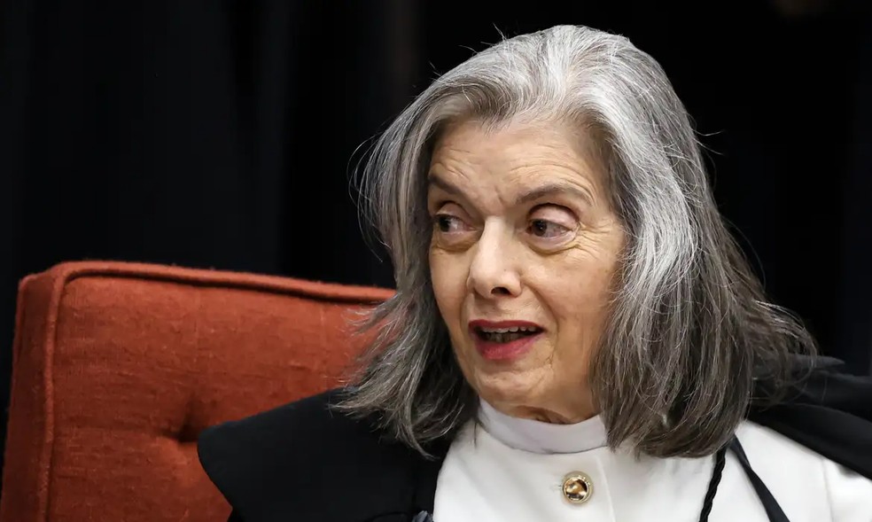 Cármen Lúcia forma maioria pela condenação de Bolsonaro e aliados: 'O ...