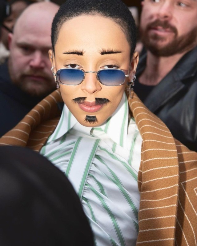 Bigode fashion: mulheres quebram padrões de gênero com visual que ...