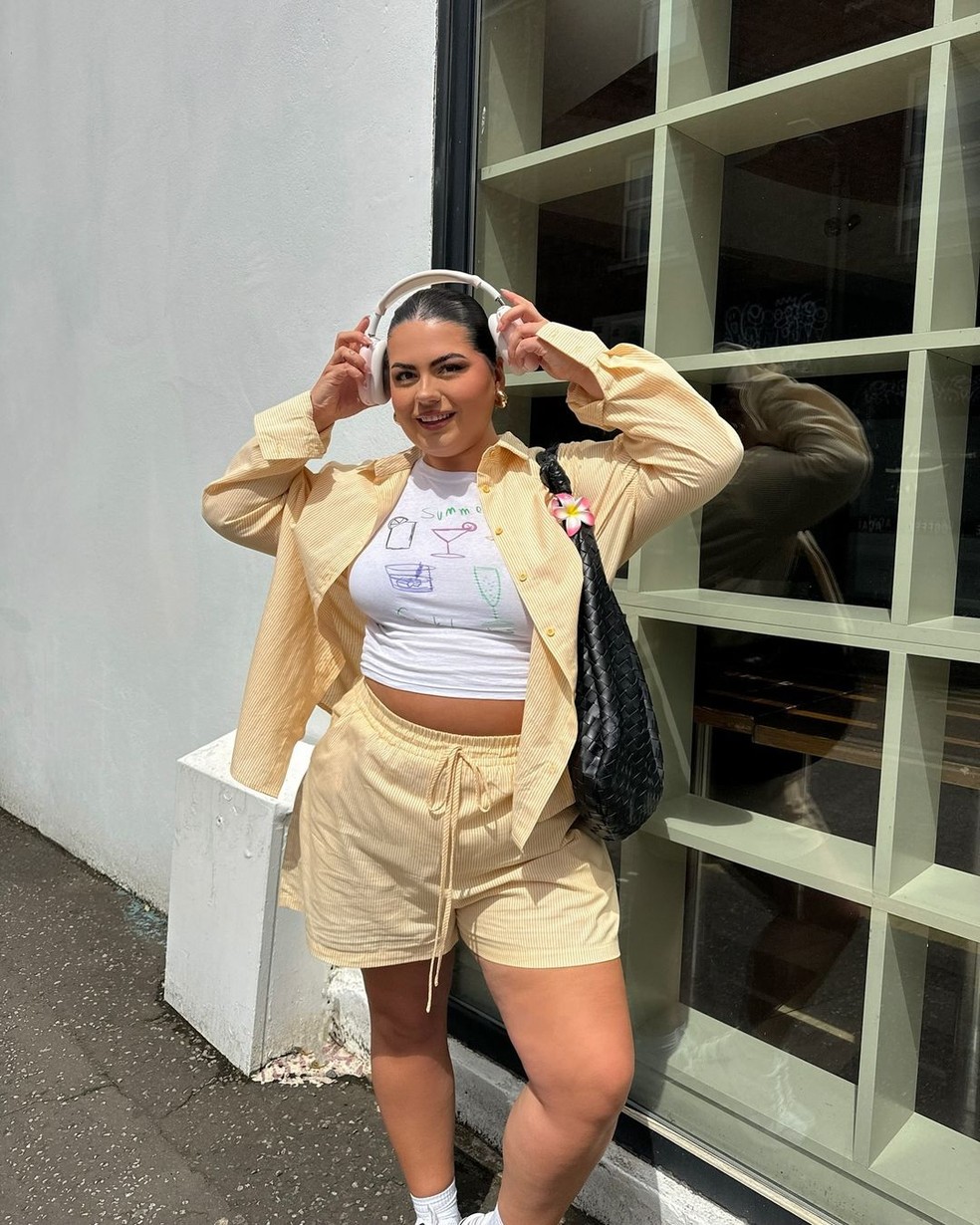 Baby tee: o que é e como usar a blusa que está na lista de desejo das ...