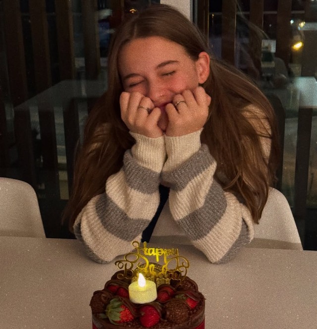 Fernanda Rodrigues celebra aniversário de filha e posta foto rara da ...