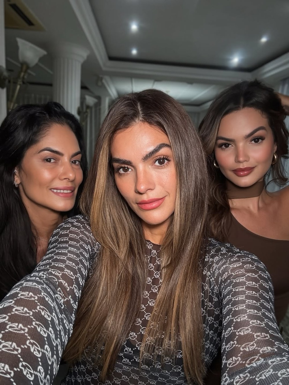 Kelly Key impressiona ao postar foto ao lado da mãe e de filha com ...