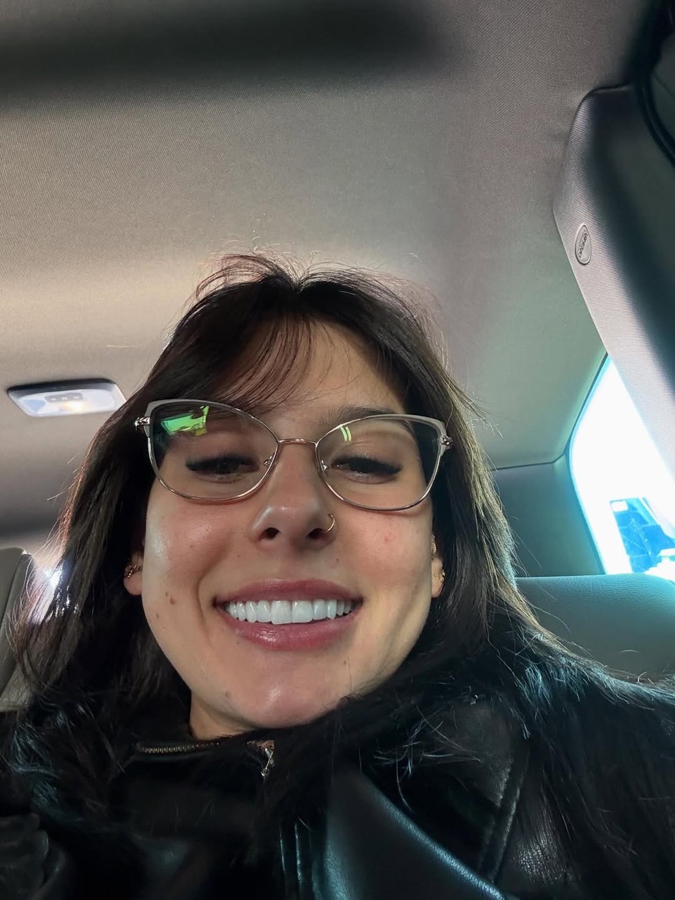 De biquíni e sem maquiagem: Ana Castela mostra cliques de sua intimidade