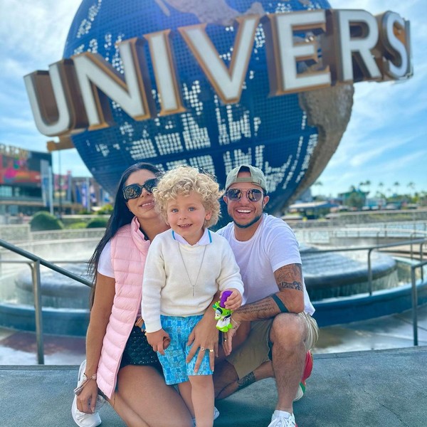 Andressa e Tammy Miranda tietam Deborah Secco e Eliana na Disney: 'Dia ...