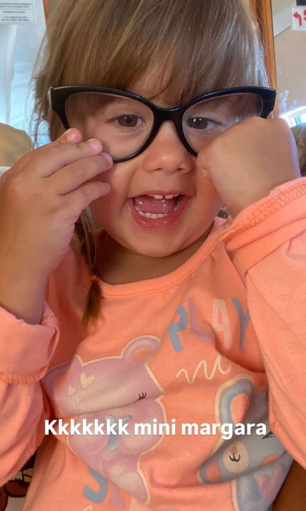 Virginia se diverte ao ver Maria Alice zoando com avó, Margareth: 'Como ela reza?'