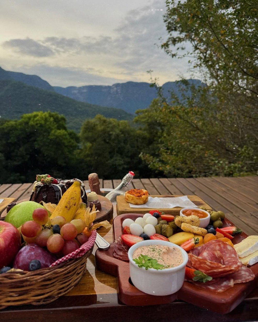 Mel Maia abre álbum de viagem à Serra de Santa Catarina com o namorado ...