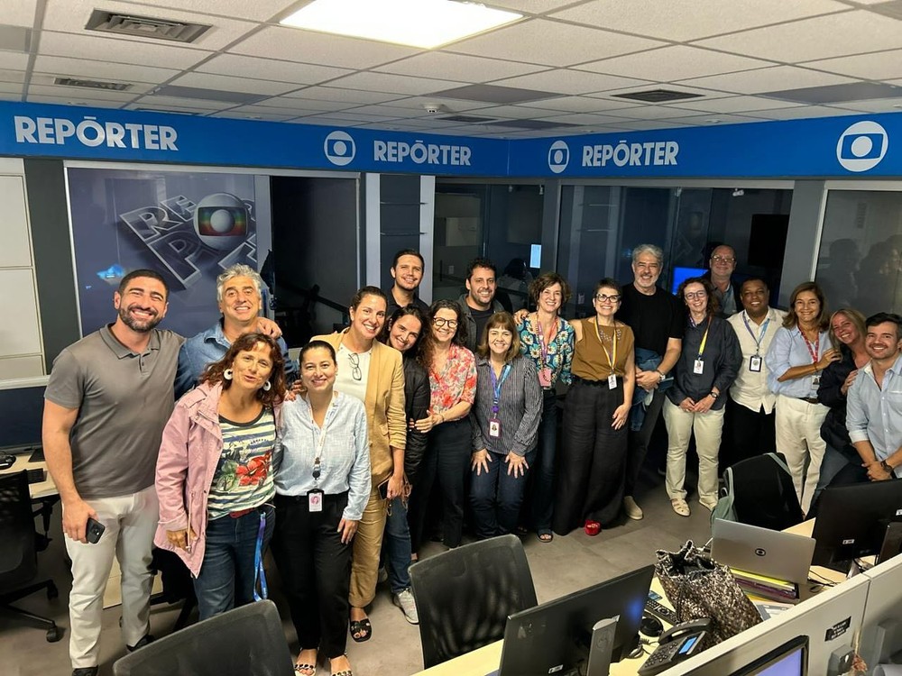 Sandra Annenberg mostra William Bonner sendo recebido pela equipe do ...