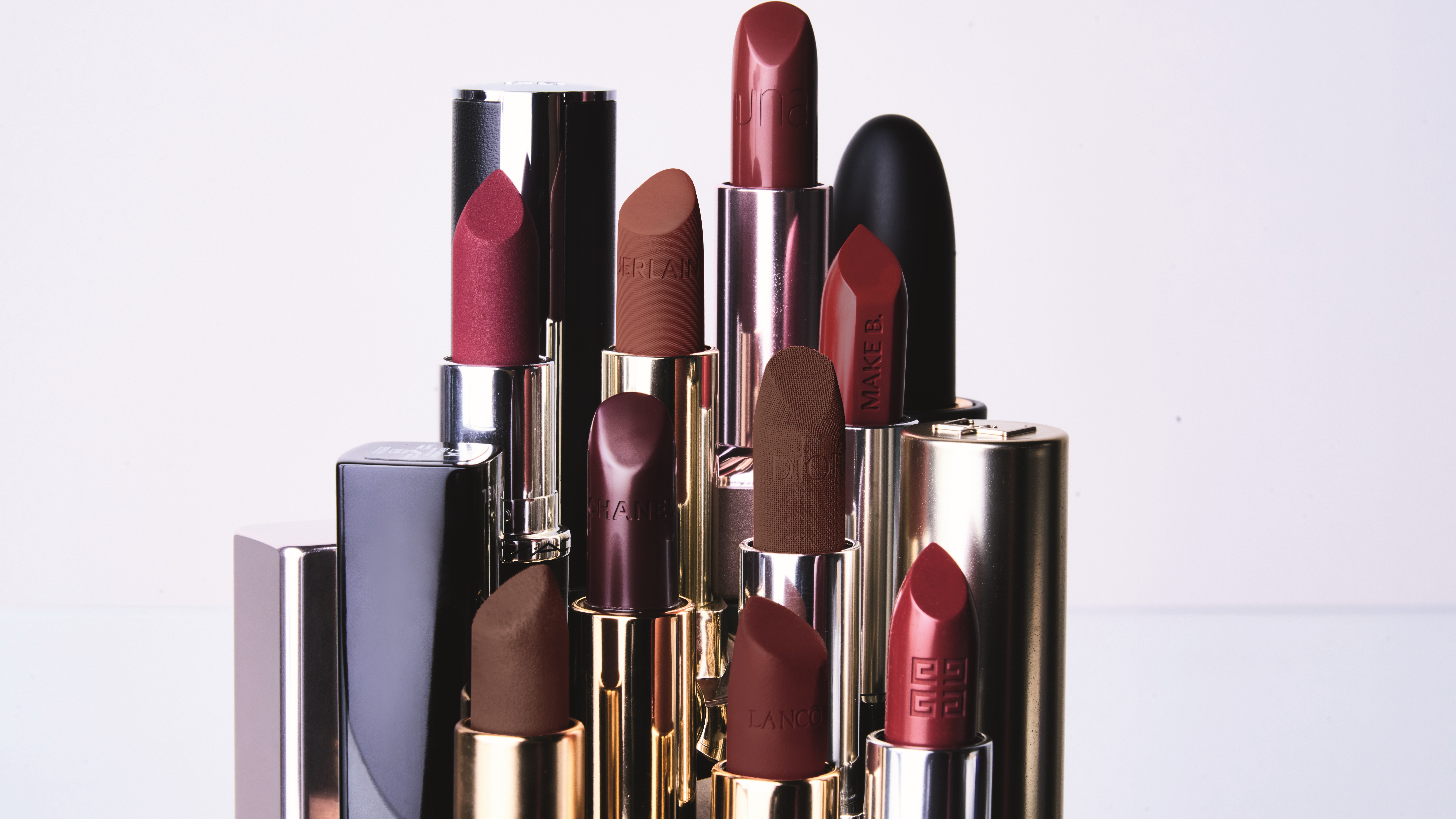 9 batons com cores retrô que você precisa conhecer