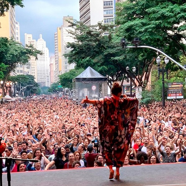 Maria Rita sobre seu primeiro bloco de rua: 'Vivo o carnaval assim como ...