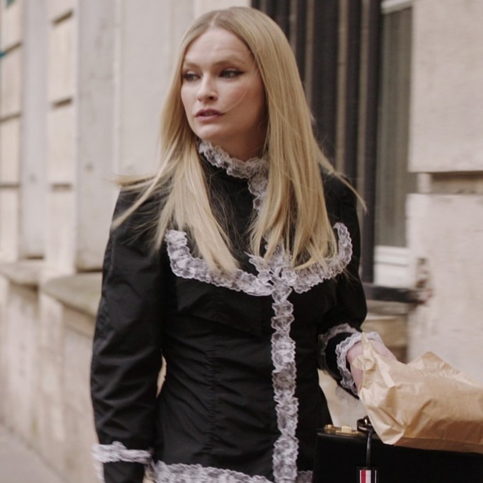 Inspire-se nas belezas da 4ª temporada de ‘Emily in Paris’