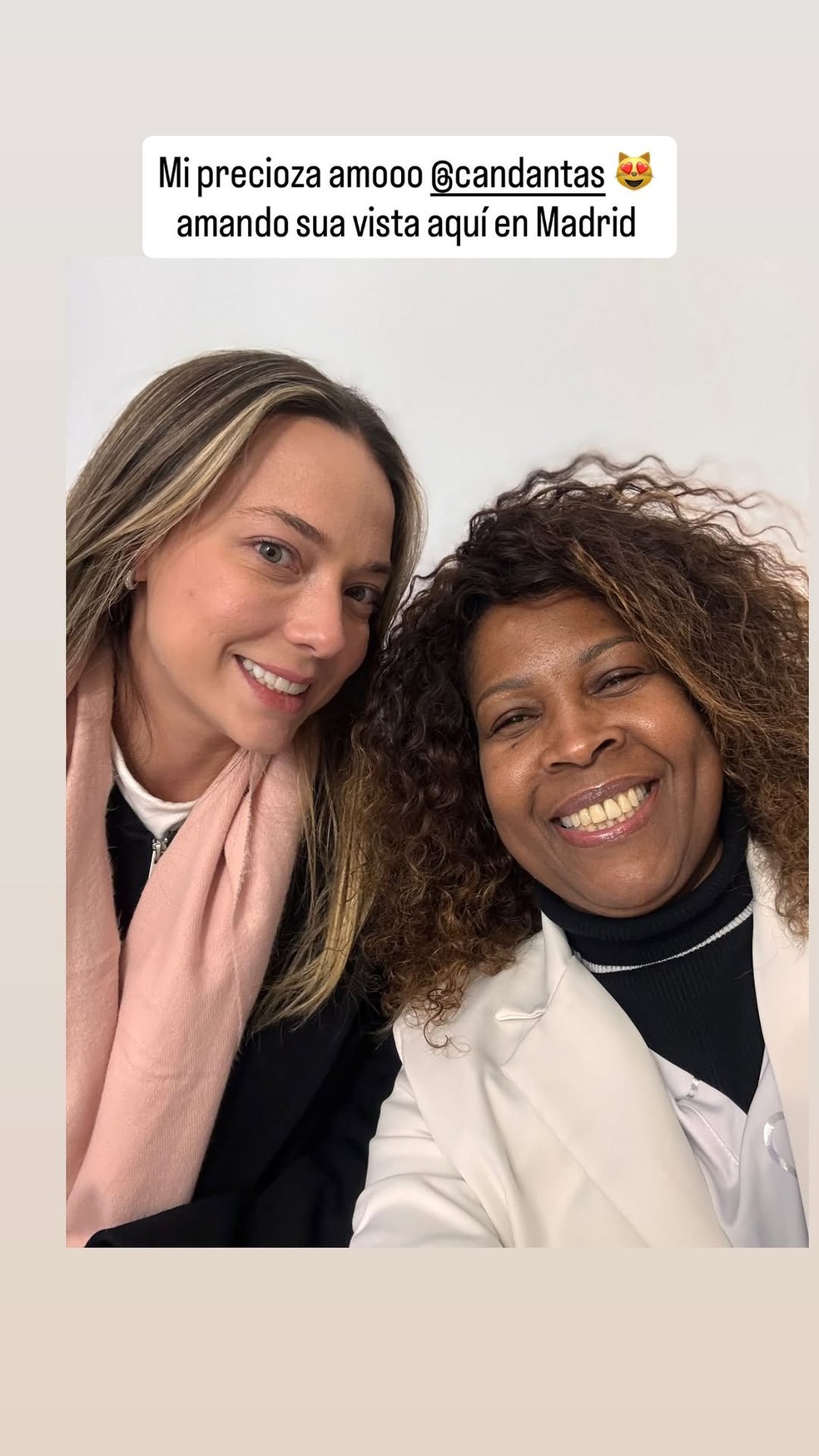 Em Madri, Carol Dantas reencontra Rosania Nunes, ex-babá de seu filho ...
