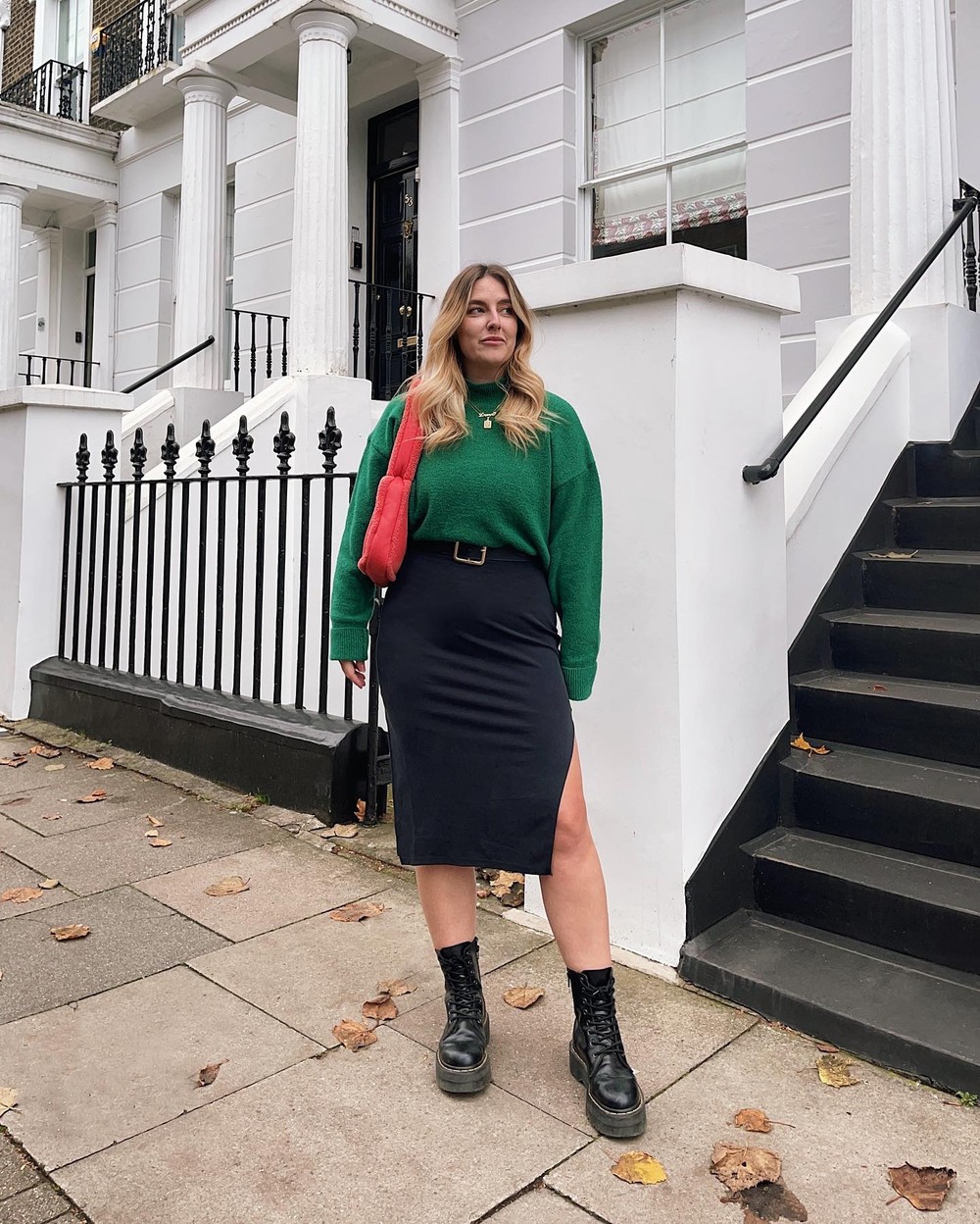 Aprenda a montar looks com saia midi: confira o guia definitivo de ...