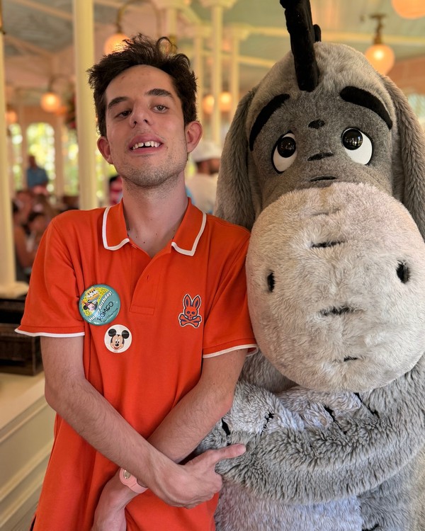 Marcos Mion e Suzanna Gullo levam Romeo para conhecer a Disney: 'Amor e ...