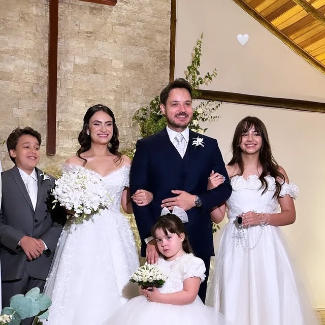 Sertanejo Israel, da dupla com Rodolffo, se casa com Laís Ribeiro após ...