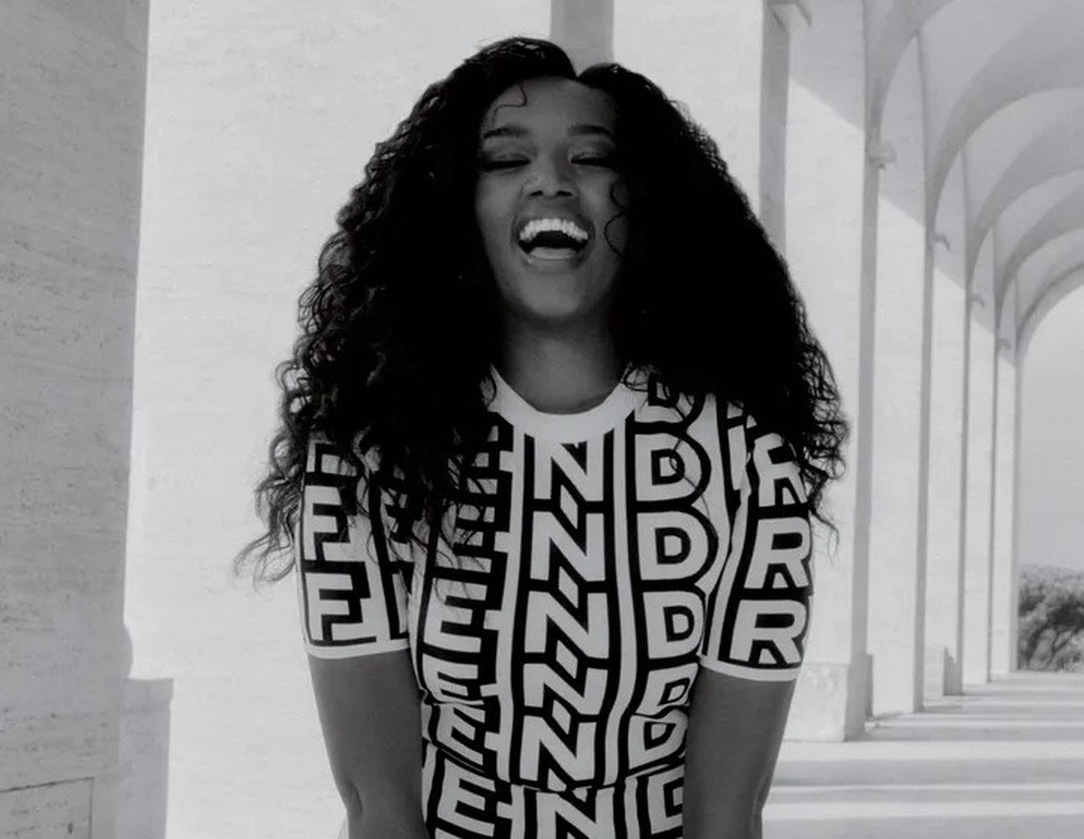 IZA está apaixonada, dá detalhes do novo amor e não economiza: 'Ele é ...