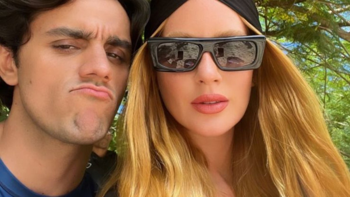 Marina Ruy Barbosa relembra casal com Felipe Simas: 'Para os fãs de Joliza'