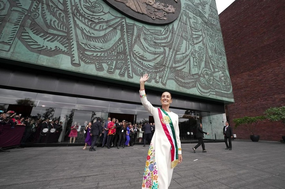 Claudia Sheinbaum: 1ª mulher presidente do México toma posse; 'Não ...