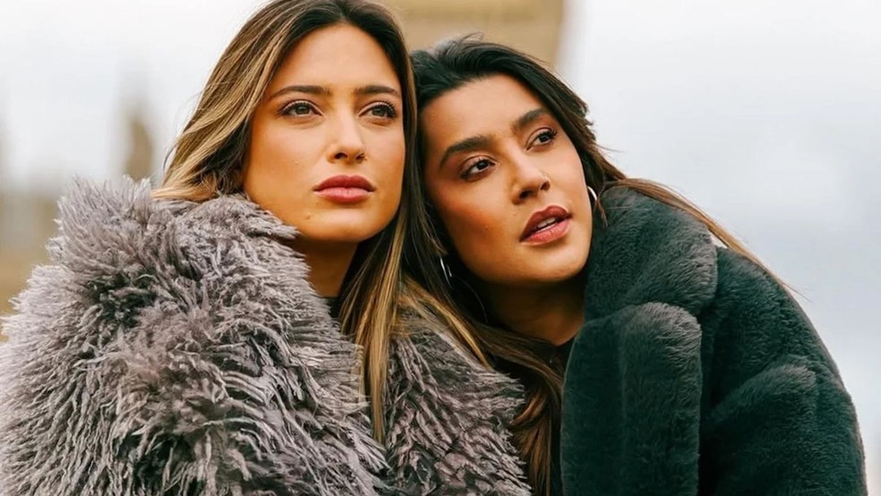 Lauana Prado e Tati Dias são flagradas em restaurante juntas em meio a ...
