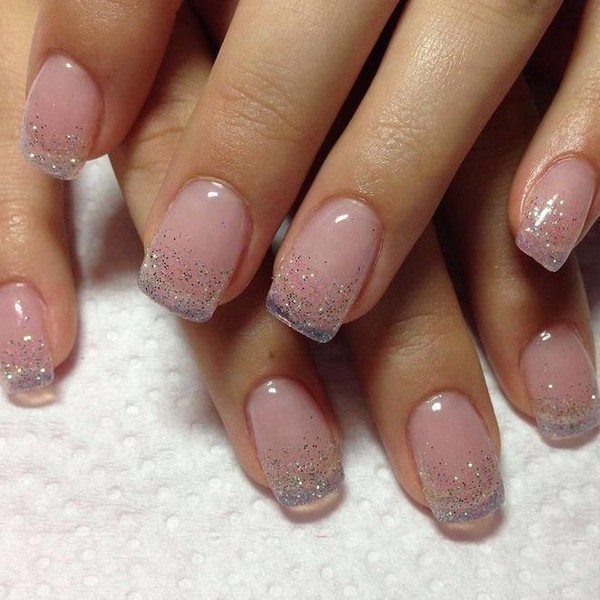 Unha de gel quadrada decorada: ideias únicas e delicadas para se inspirar