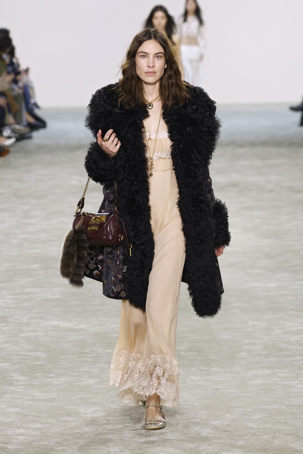 Chloé expande estética boho para a coleção de Inverno 25