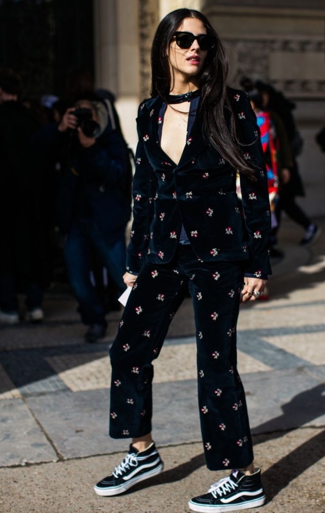 25 Looks com tênis que provam que ele pode sim ser usado em diferentes ...