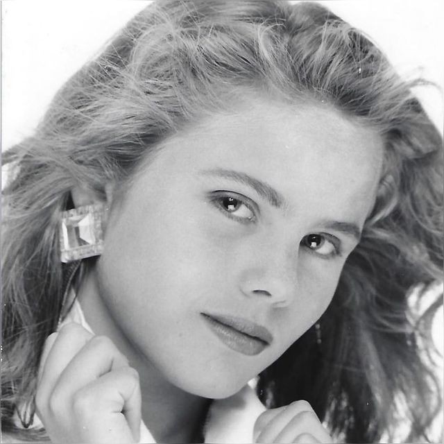 Maria Cândida comemora 52 anos e relembra clique aos 14: 'Da puberdade ...