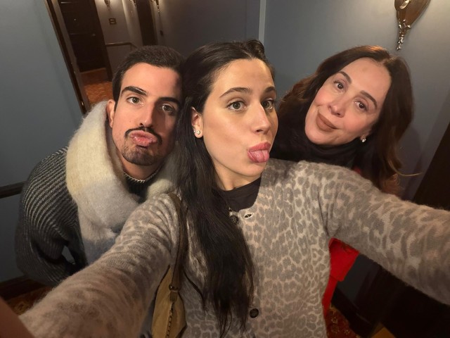 Claudia Raia fala da mudança de personalidade da filha, Sophia Raia ...