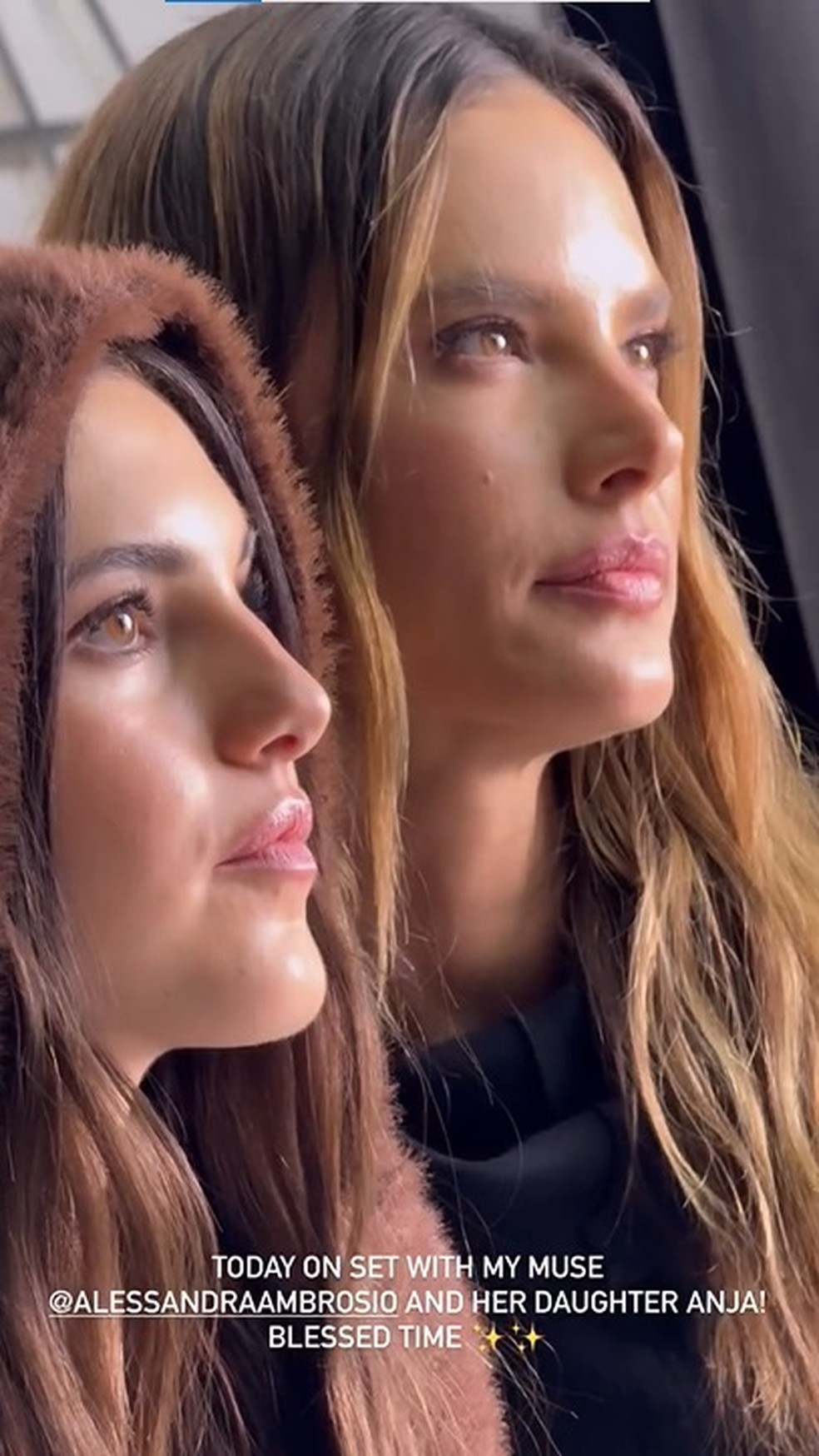 Alessandra Ambrosio faz ensaio com a filha, Anja, em São Paulo, e ...