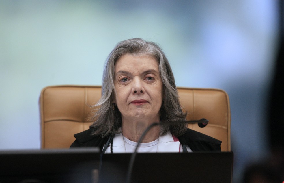 Por que é indispensável e urgente uma mulher negra no STF?