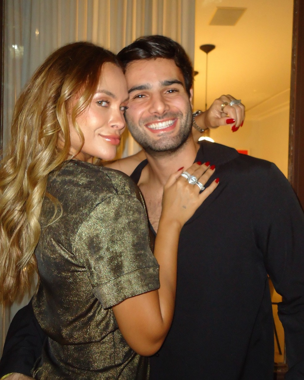 Ex-BBB Sarah Andrade se declara para o namorado francês em momento raro ...