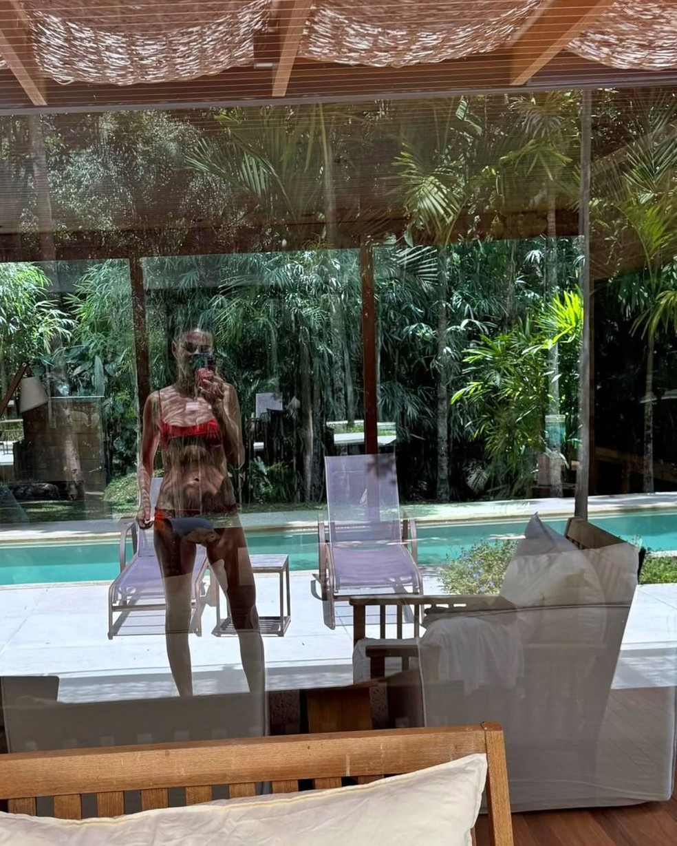 Monica Martelli mostra Carnaval longe da folia com banho de cachoeira ...