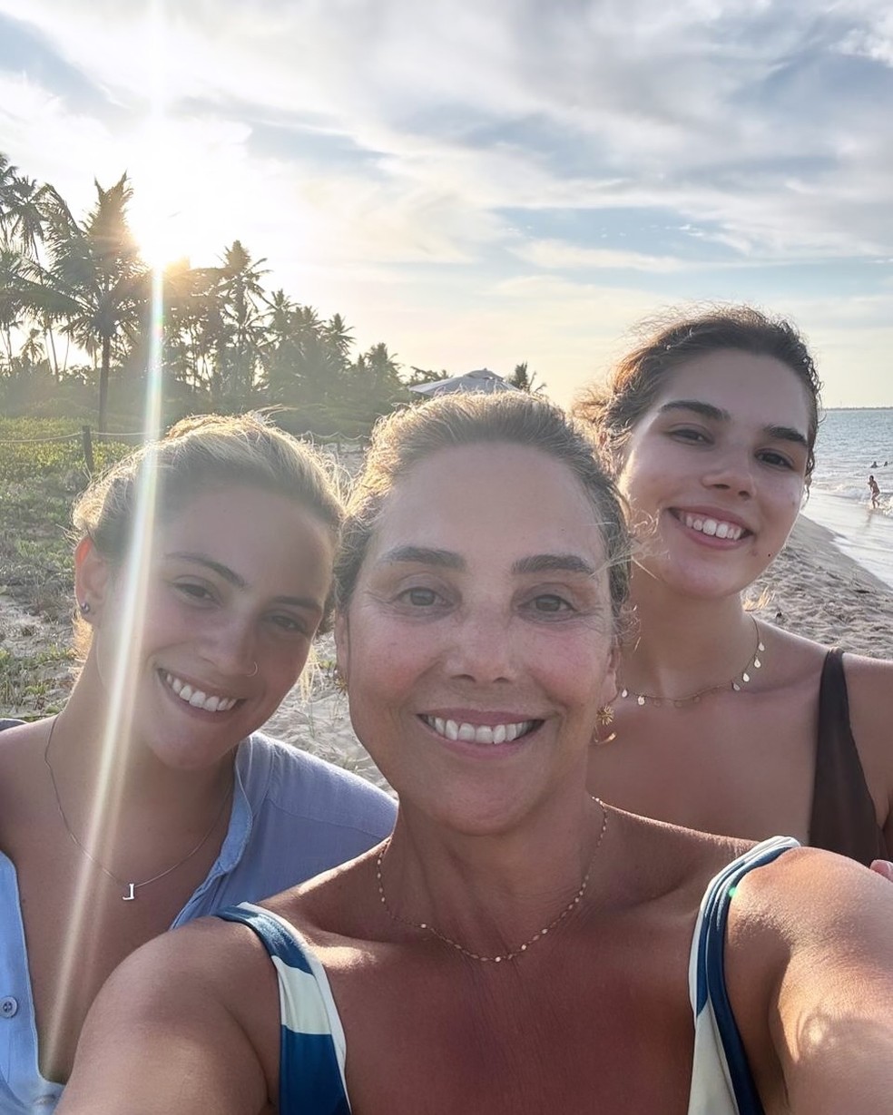 Filha de Heloísa Périssé, Luisa Périssé detalha intervenções estéticas ...